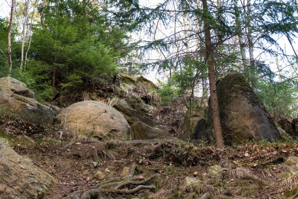 Skalné gule Megoňky - iCestovanie.sk