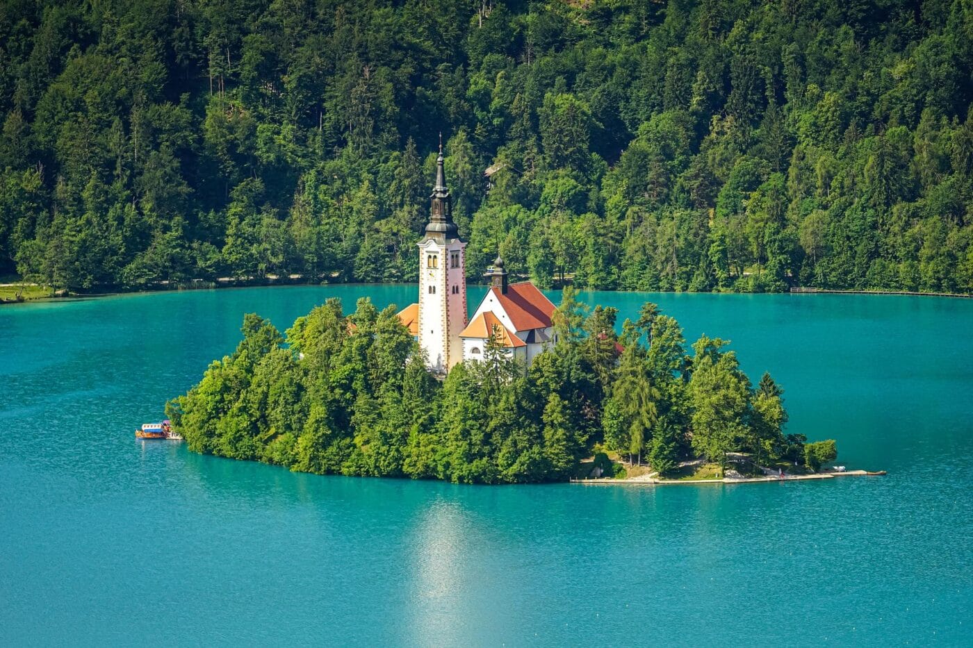Jazero Bled, Slovinsko – zaujímavosti, pamiatky, vodné športy ...