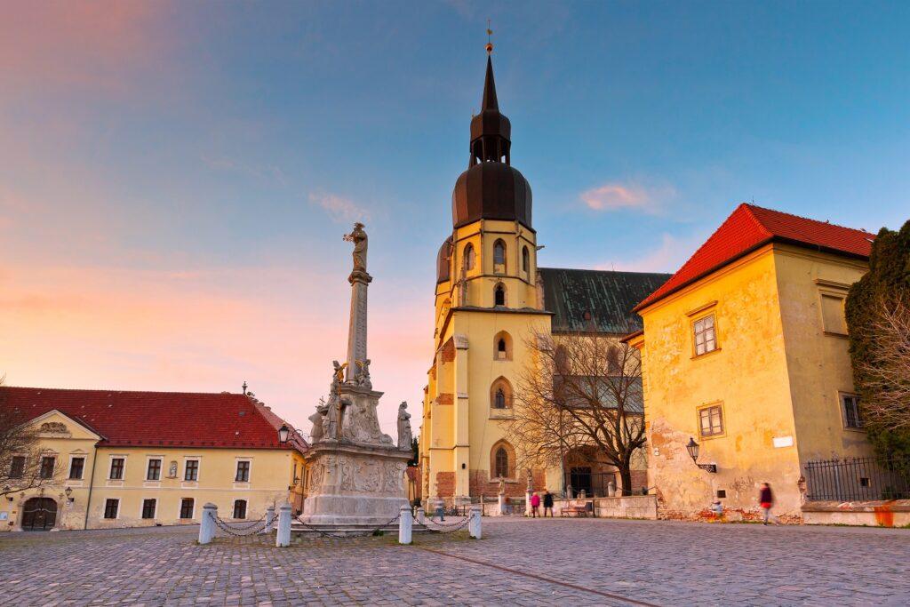 Trnava – história, pamiatky, zaujímavosti - iCestovanie.sk
